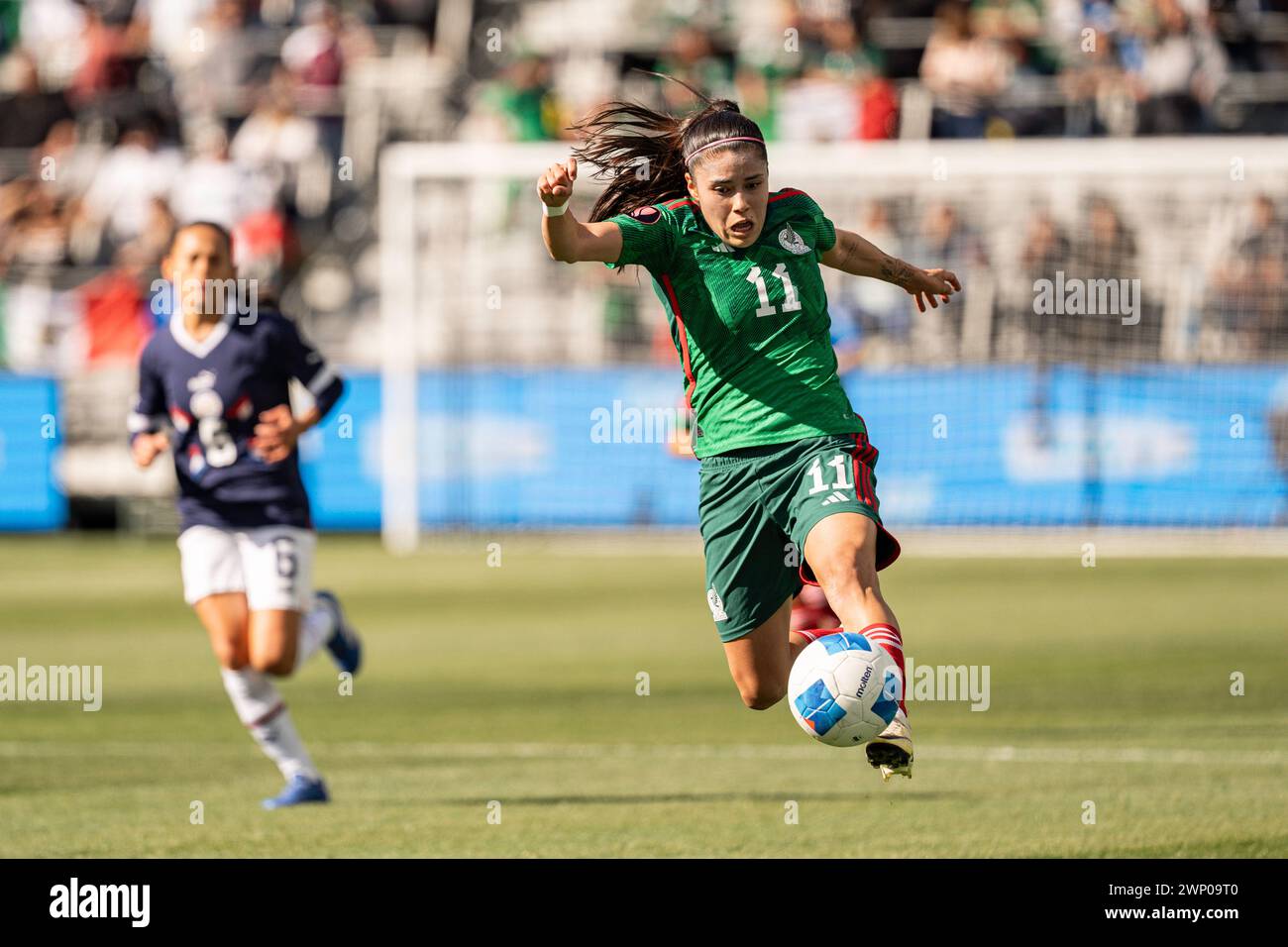 Mexico midfielder Jacqueline Ovalle (11) during the Concacaf W Gold Cup ...