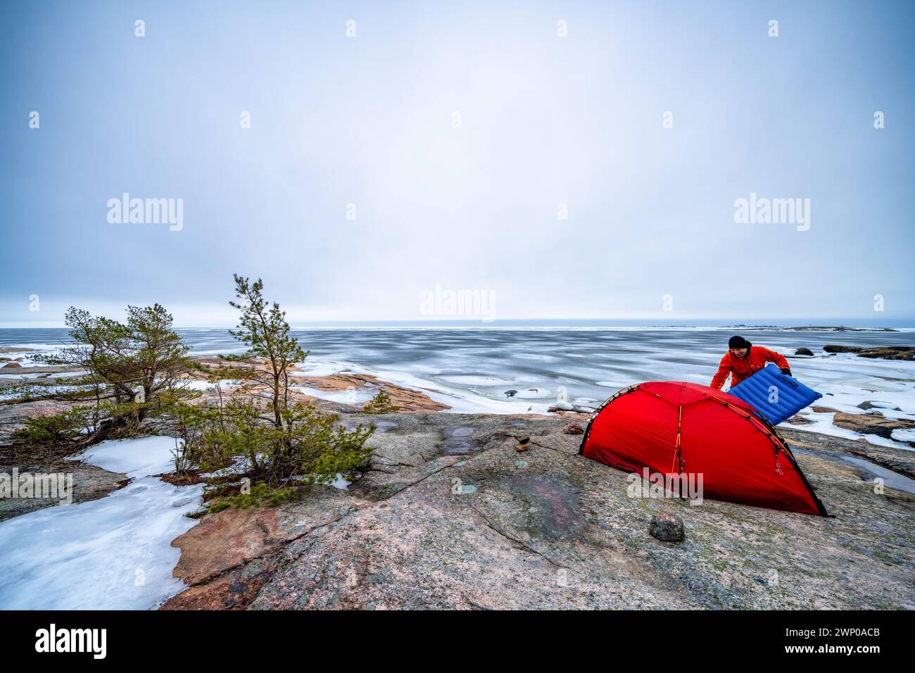 Spring camping at Pirttisaari island, Porvoo, Finland Stock Photo - Alamy