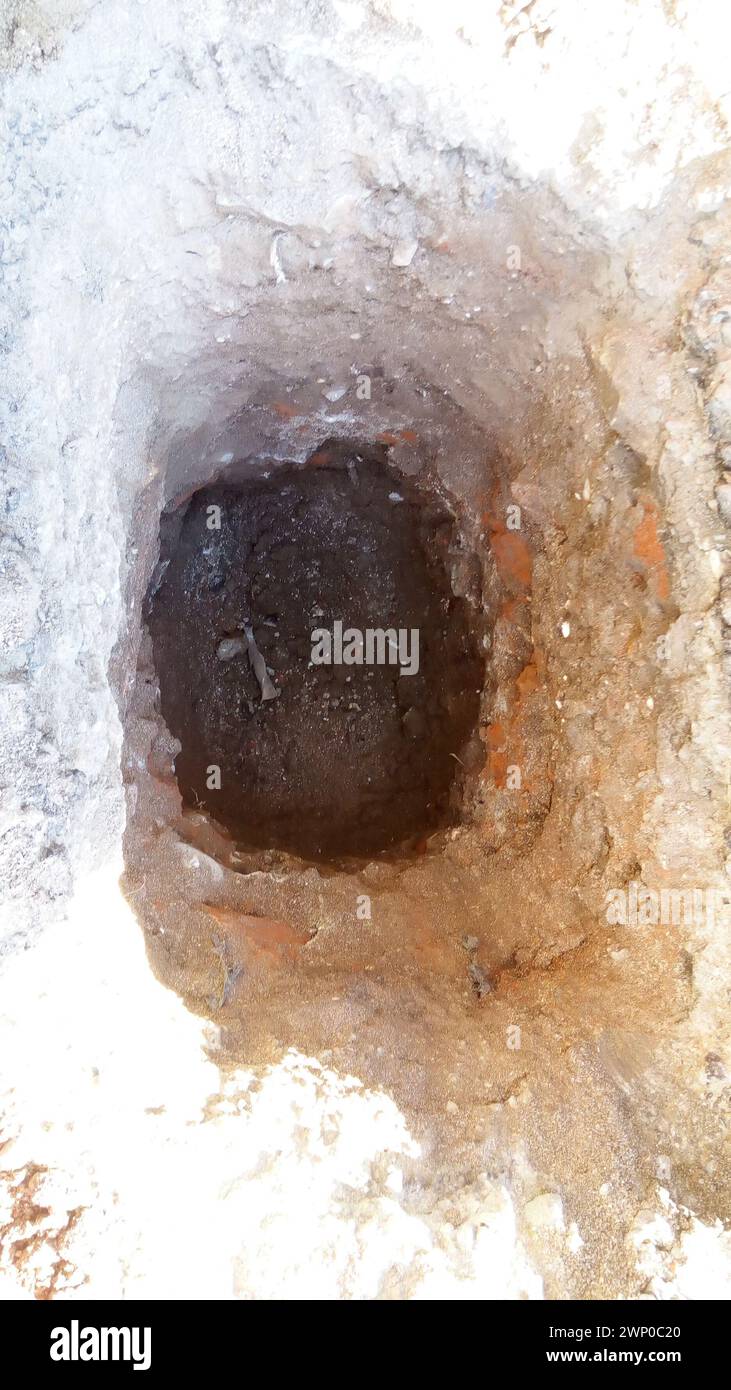 research the types of soil to find out the types, kinds and mixtures ...