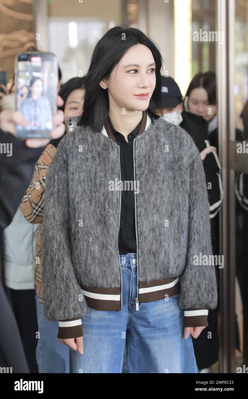 Chinese singer-songwriter Shang Wenjie appears in Changsha City, south ...