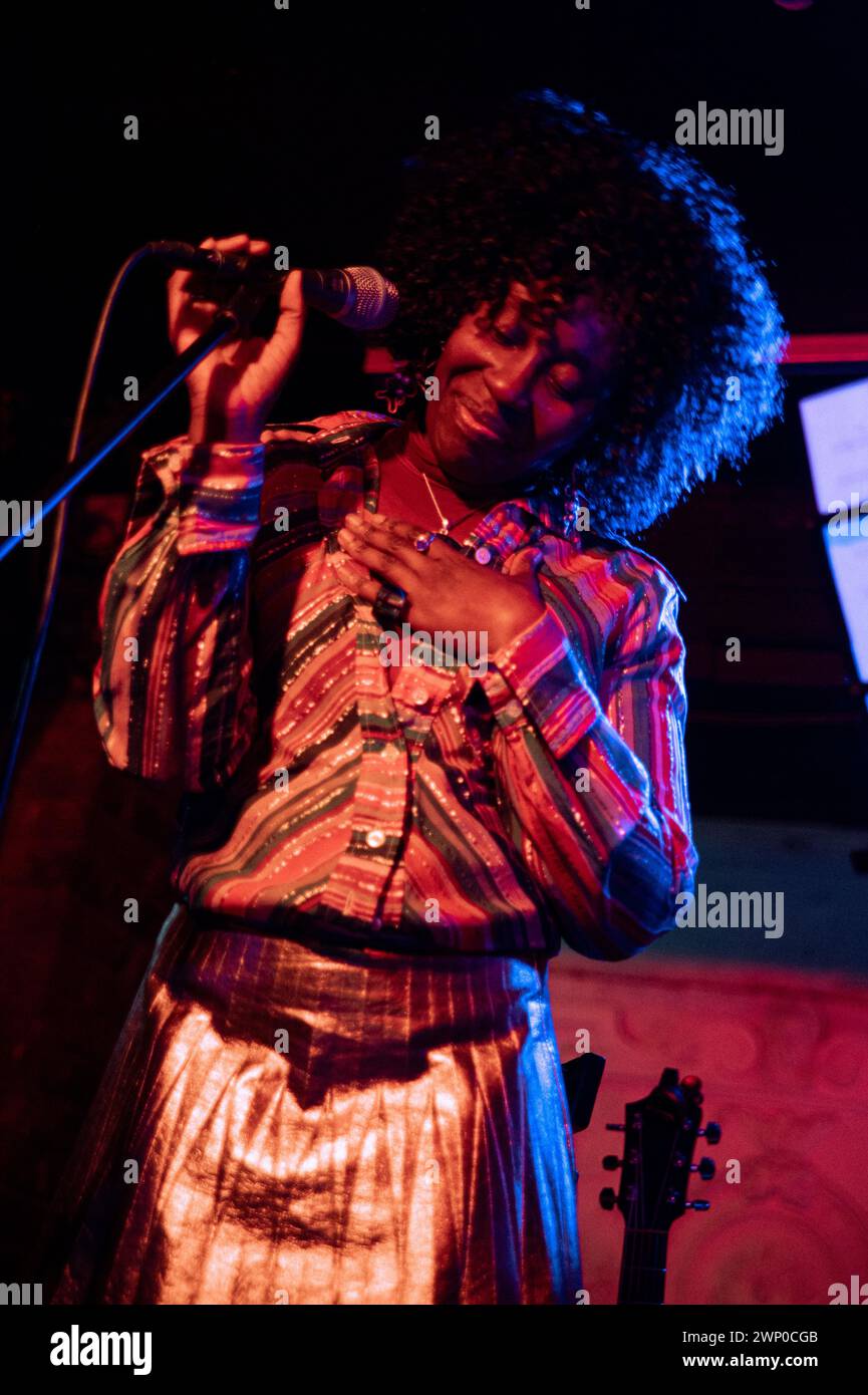 Melissa james live 2024 hi-res stock photography and images - Alamy