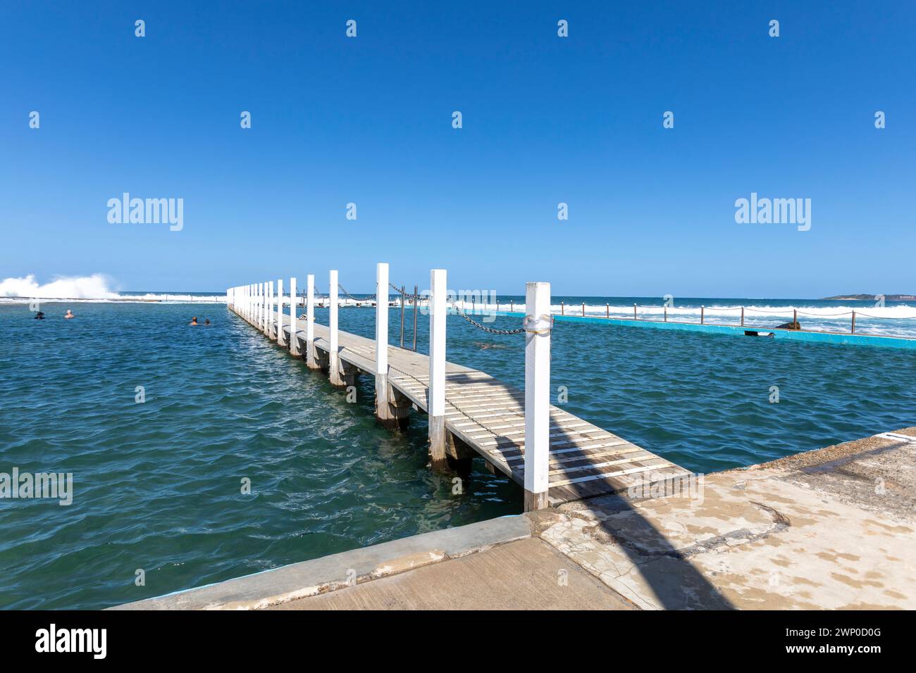 Narrabeen beach ocean rockpool popular for swimmers and bathers, Sydney ...