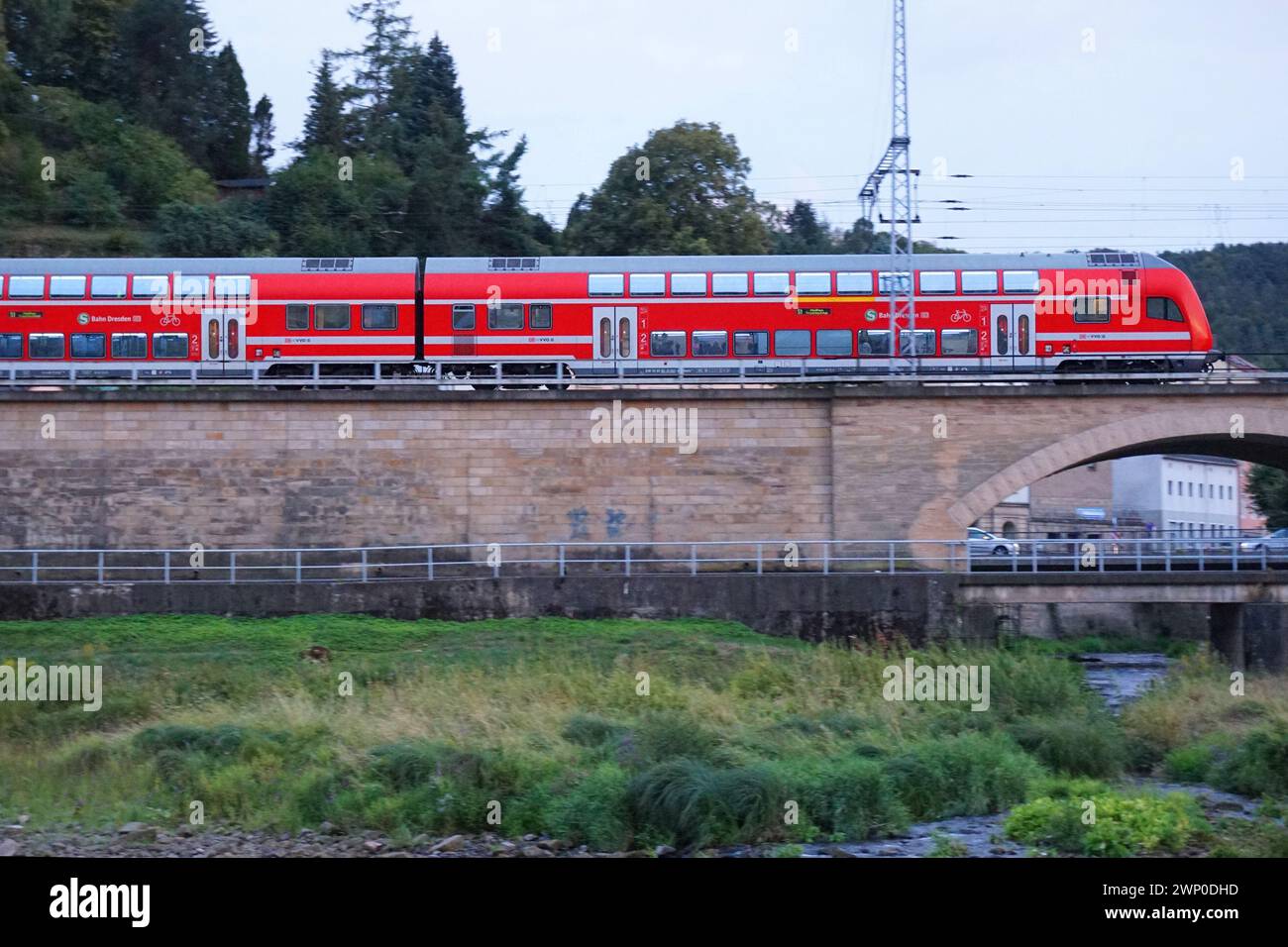 Red modern deutsche bahn hi-res stock photography and images - Alamy