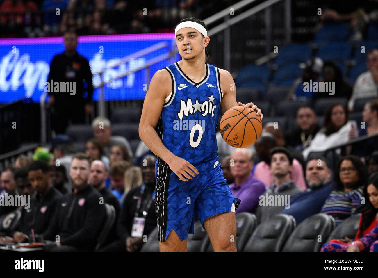 Orlando Magic guard Anthony Black (0) brings the ball up the court ...