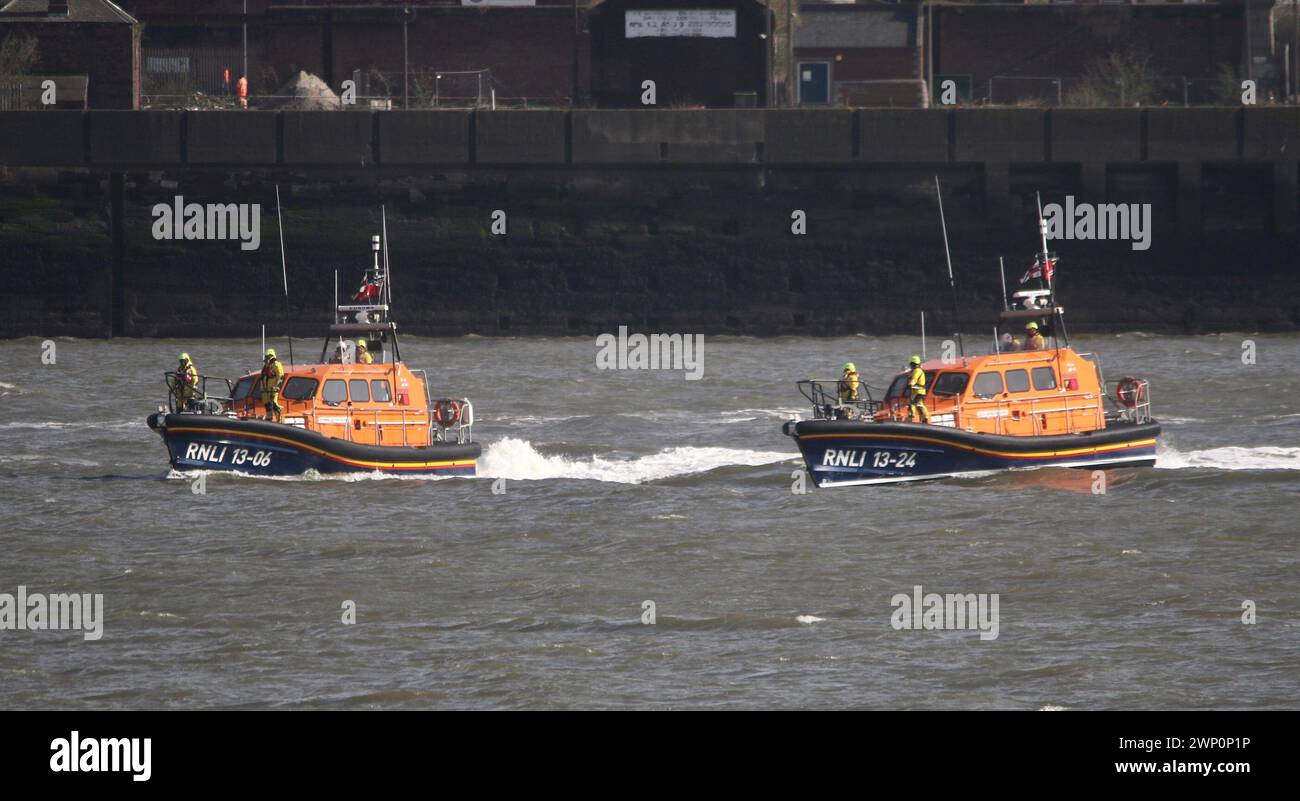 Rnli helmets hi-res stock photography and images - Alamy