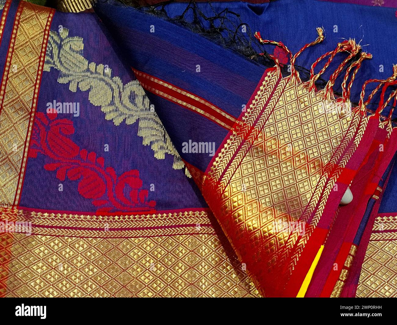 Hand Weaving Silk & Handloom Sarees, saree with golden details, woman ...
