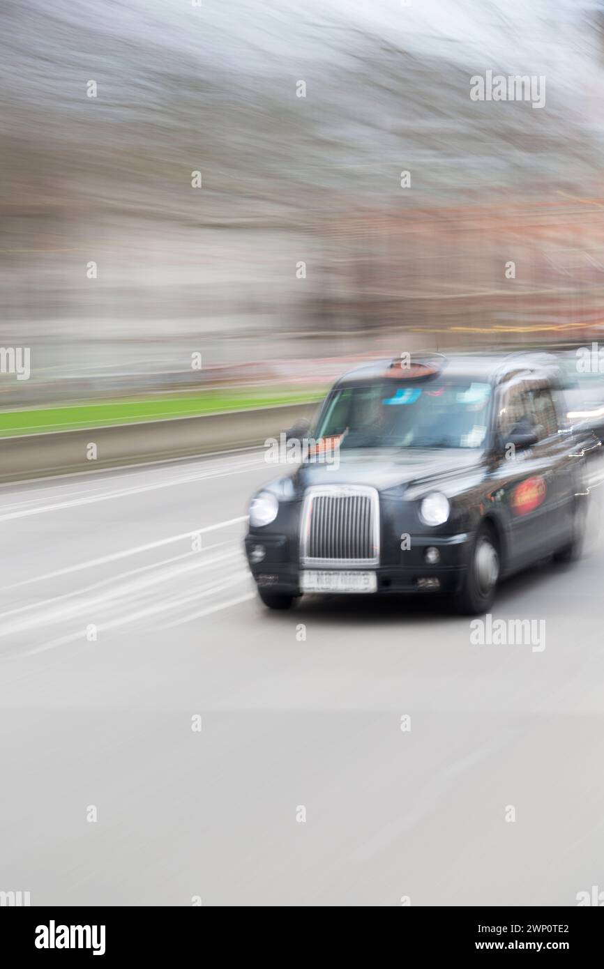 Blurred with movement hi-res stock photography and images - Alamy