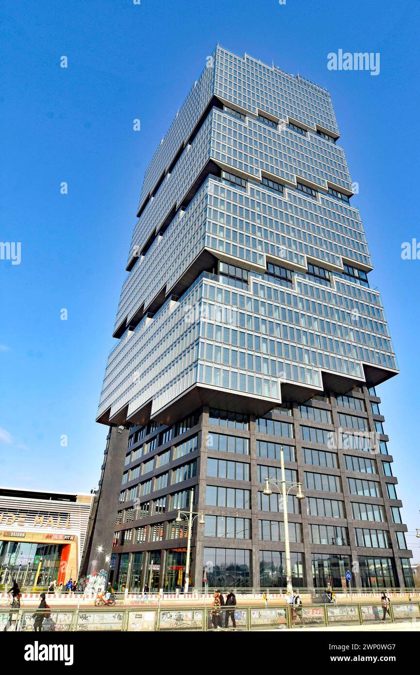 140m height hi-res stock photography and images - Alamy