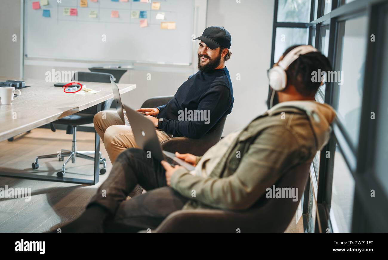 Coding team hi-res stock photography and images - Alamy