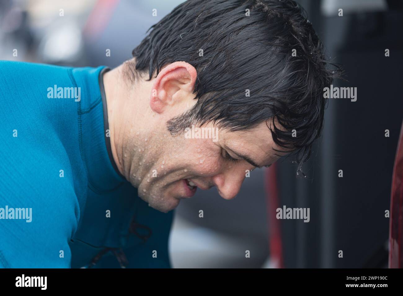 Water dripping from face hi-res stock photography and images - Alamy