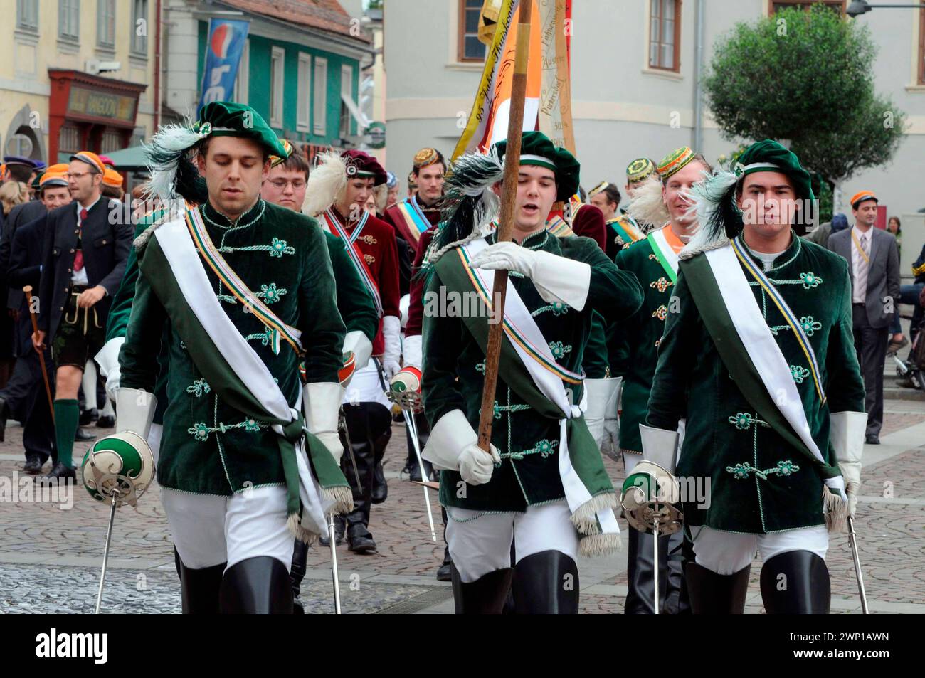 fraternity and sorority oder greek-letter organisation at college or ...