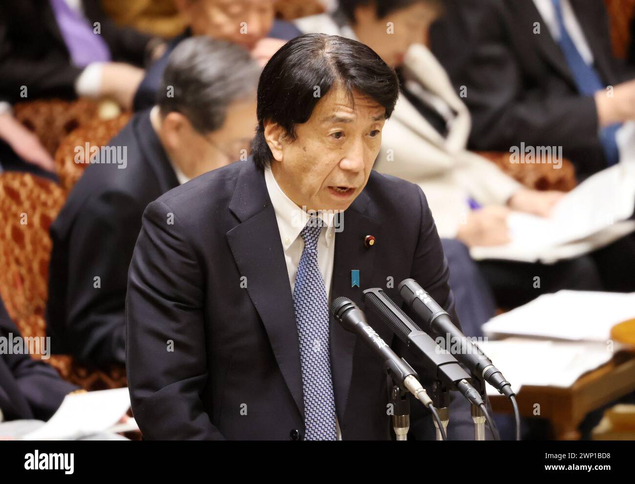 Ken saito hi-res stock photography and images - Alamy