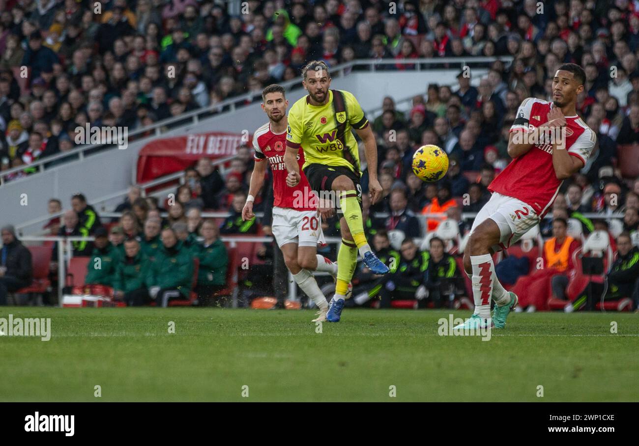 Jay Rodriguez on the attack in the Arsenal v Burnley FC at the Emerates ...