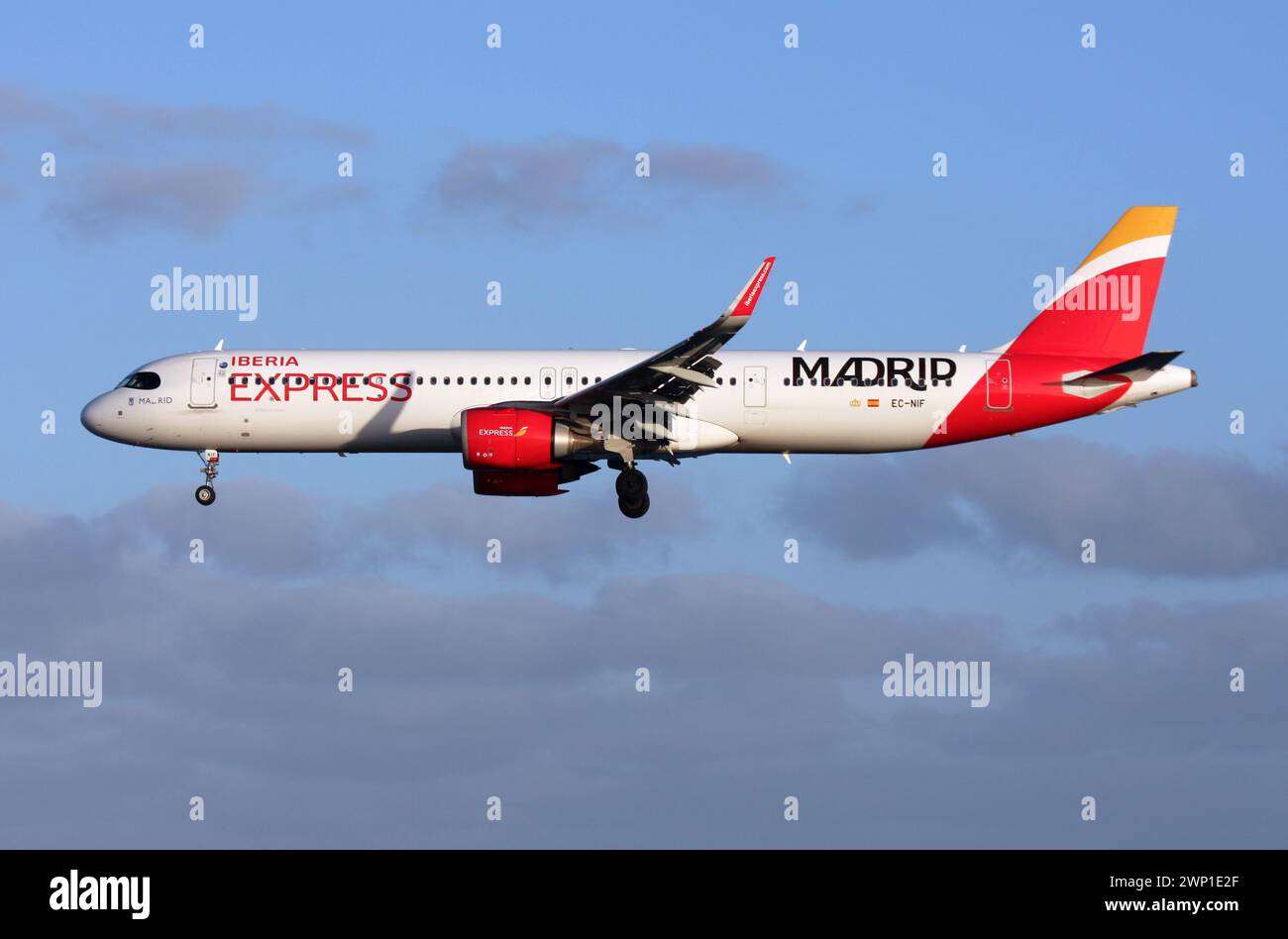 An Airbus A321 Neo of Iberia Express advertising Madrid approaching ...