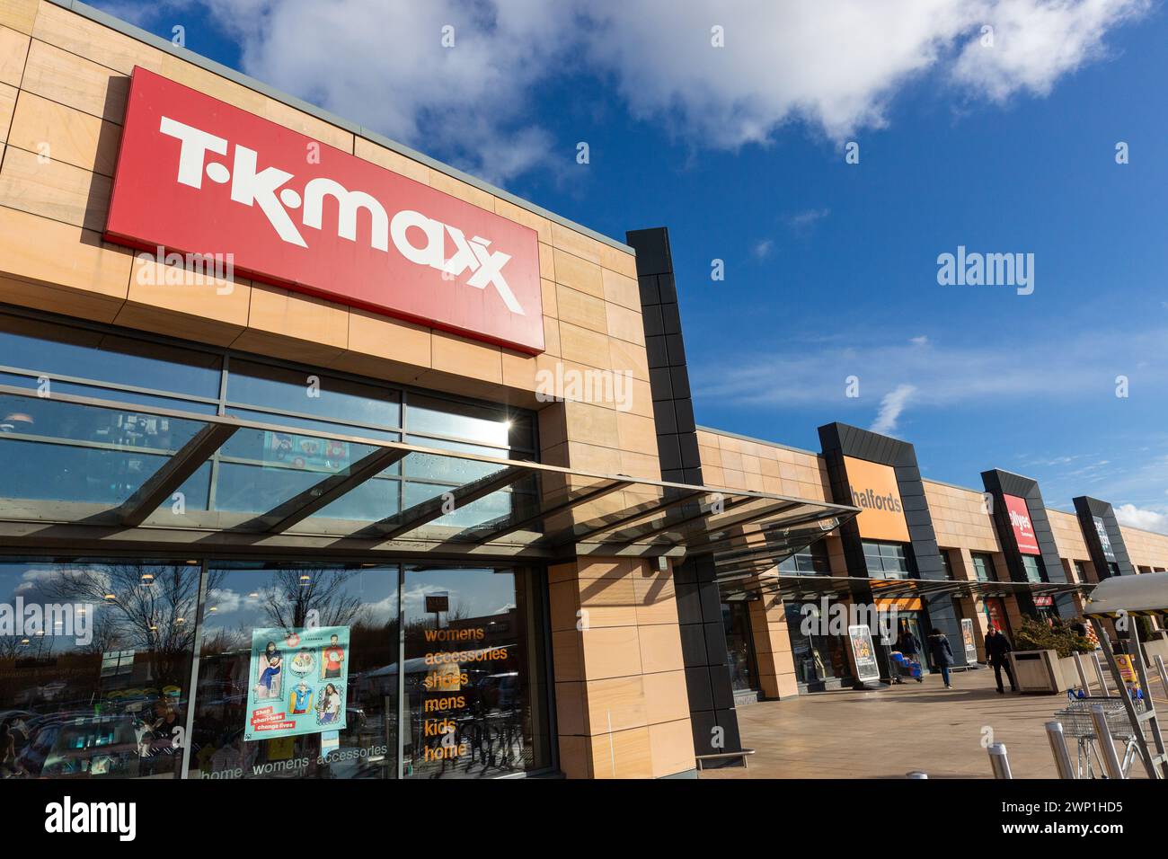 TK Max logo at Hermiston Gait retail park, Edinburgh, Scotland Stock ...
