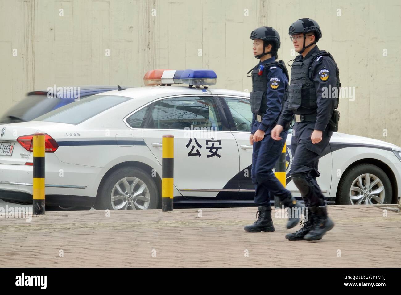 Yantai, China. 05th Mar, 2024. YANTAI, CHINA - MARCH 5, 2024 - Police ...