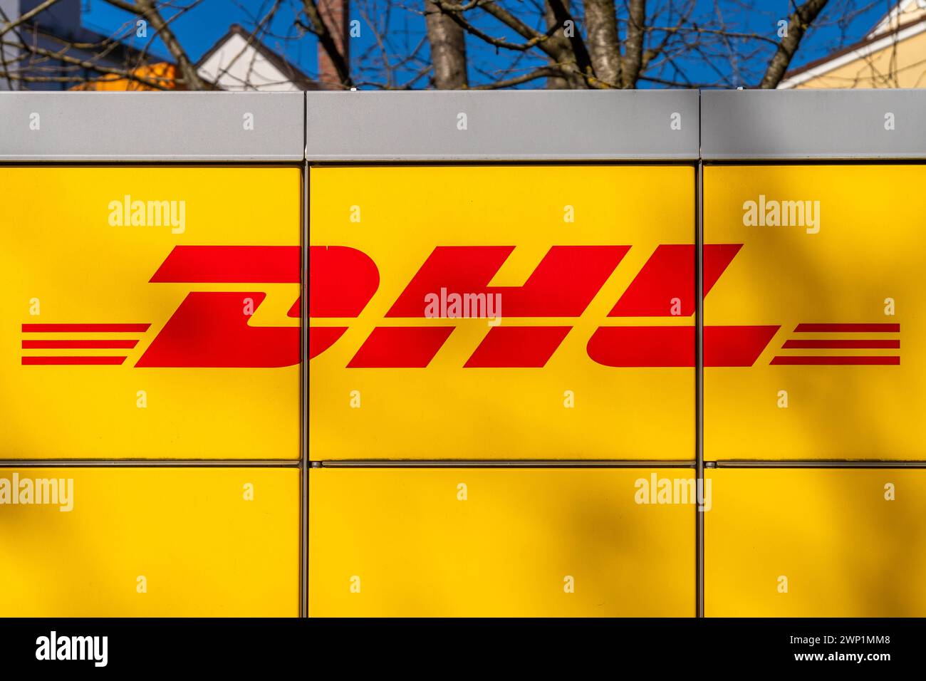 2024 dhl hi-res stock photography and images - Alamy