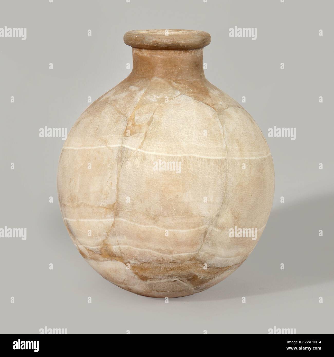 Spherical vessel; around 1985-1795 BC ; Pahu, 12 dynasty (-1985-00-00 ...