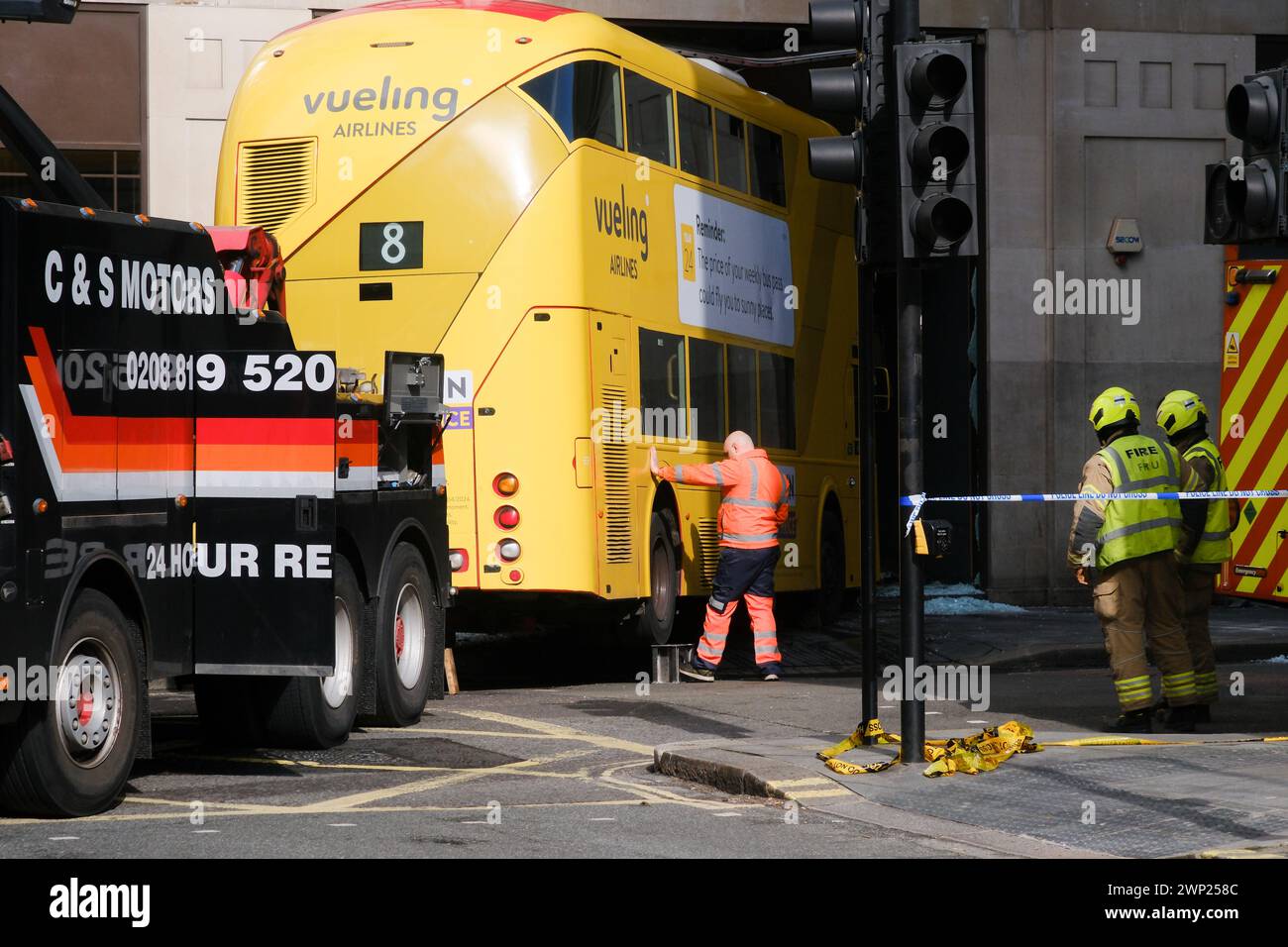 Tottenham Court Road, London, UK. 5th Mar 2024. Emergency services at ...