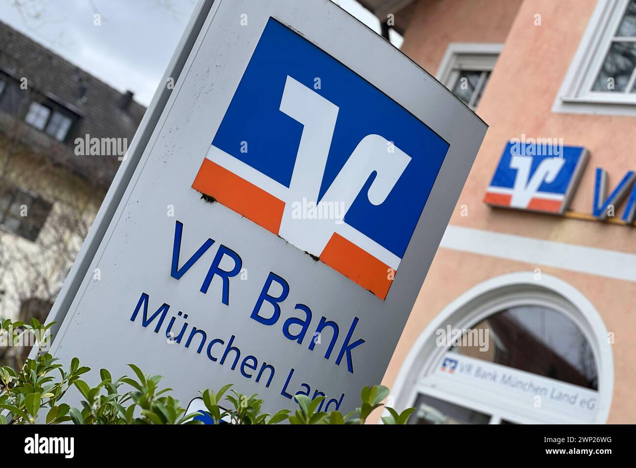 Logo eienr VR Bank Filiale,VR Bank Muenchen Land in Aschheim bei ...