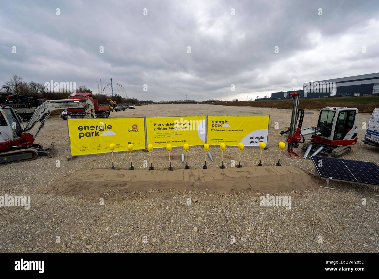 Solarcarportanlage hi-res stock photography and images - Alamy