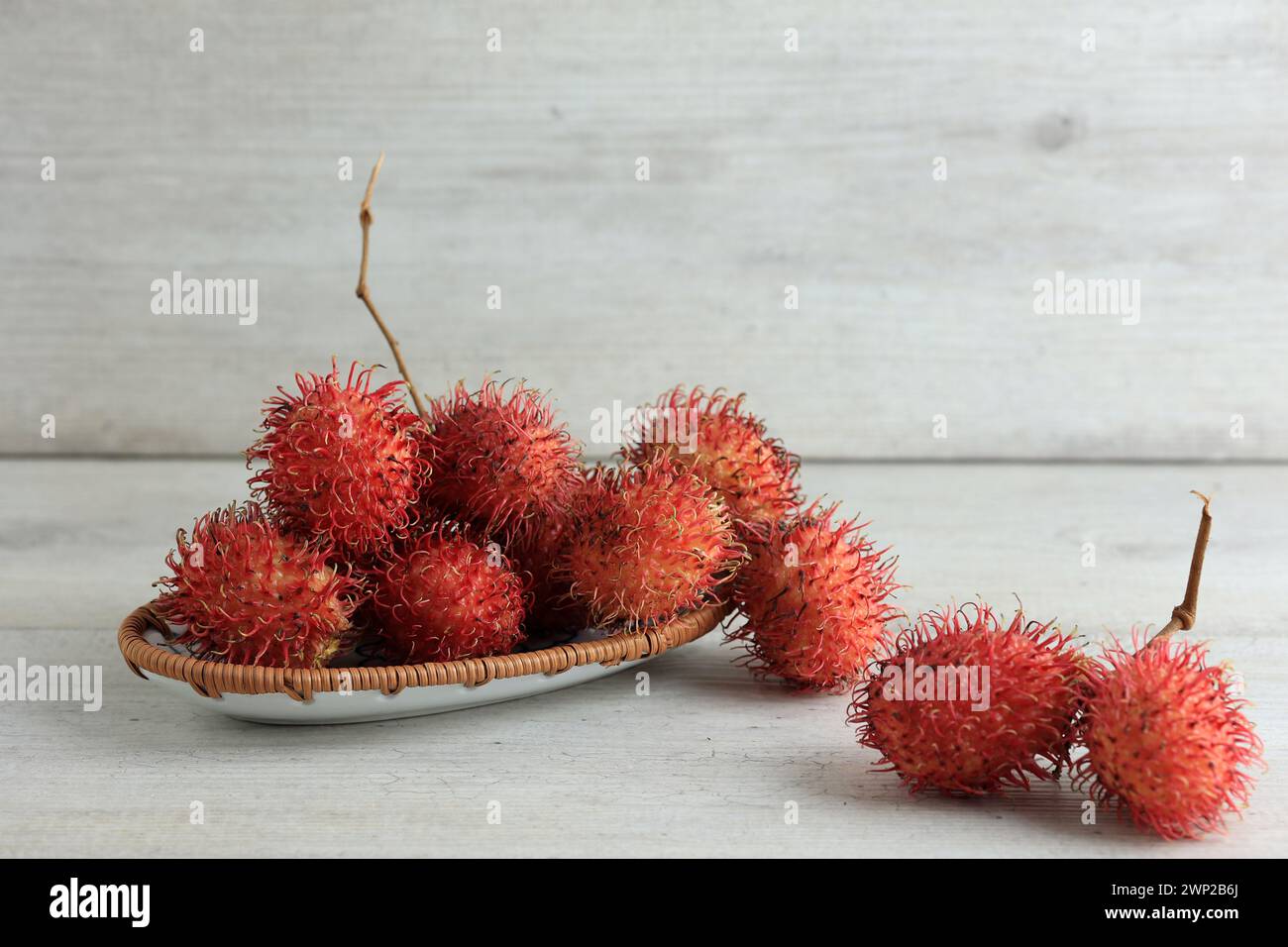 Rambutan plate hi-res stock photography and images - Alamy