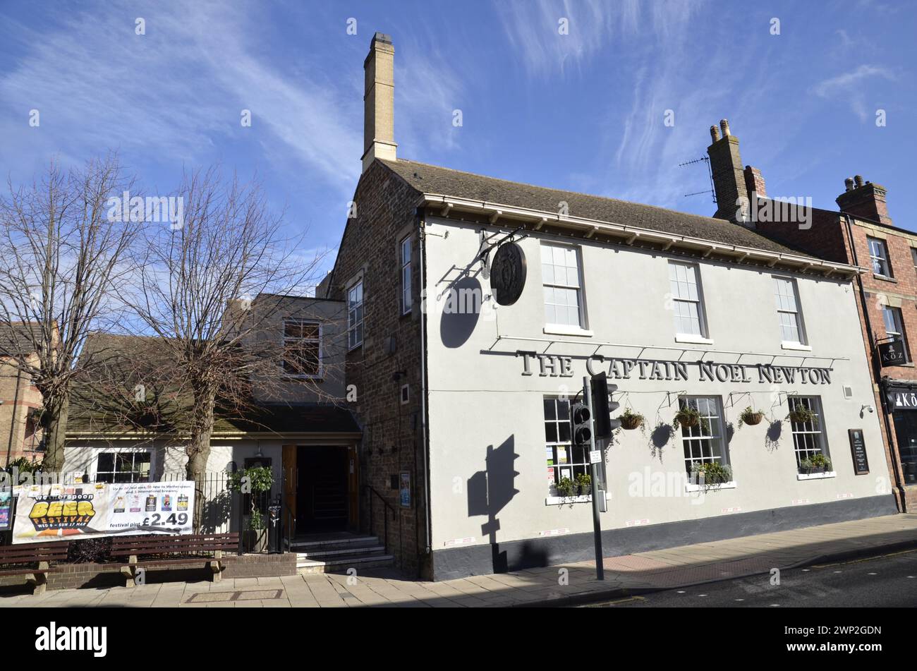 Wetherspoon pub hi-res stock photography and images - Alamy