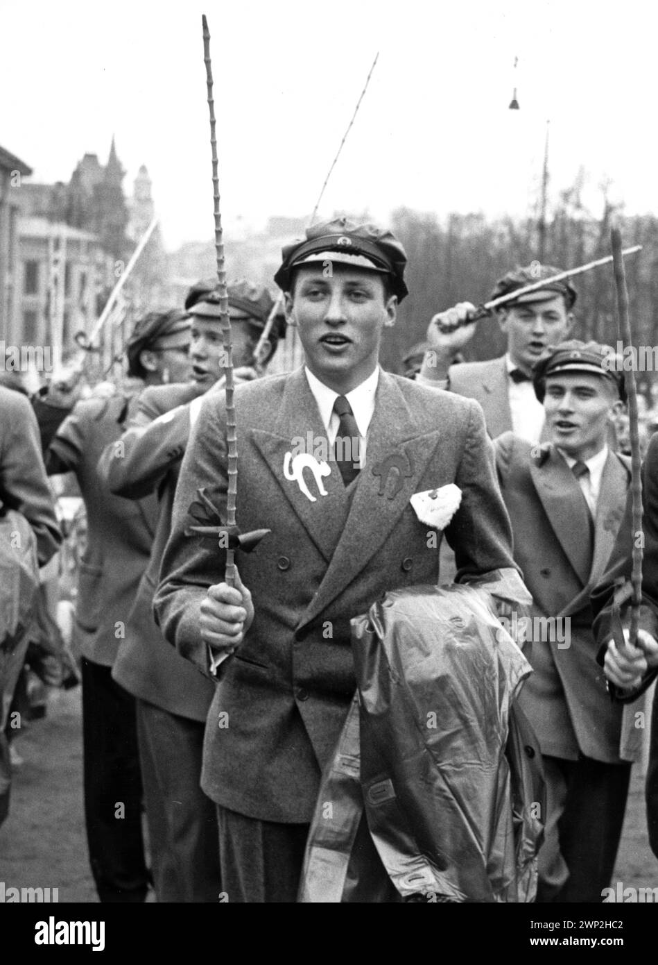 OSLO19550517: 17 May in Oslo, Prince Harald in the Russetoget. He was ...