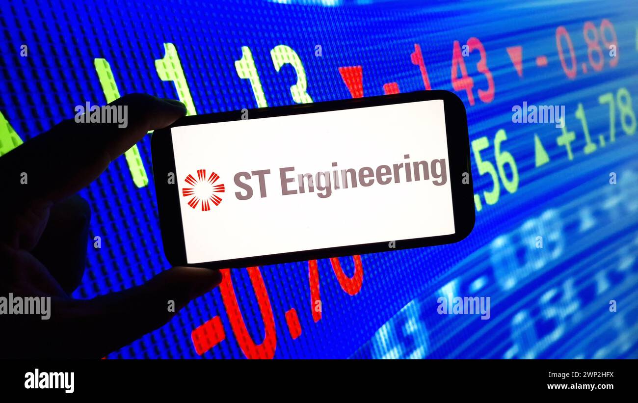 March engineering hi-res stock photography and images - Alamy