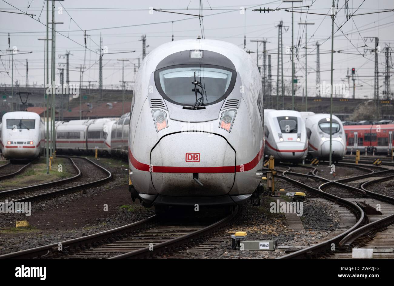 05 March 2024, Hesse, Frankfurt/Main: Deutsche Bahn ICE trains are ...