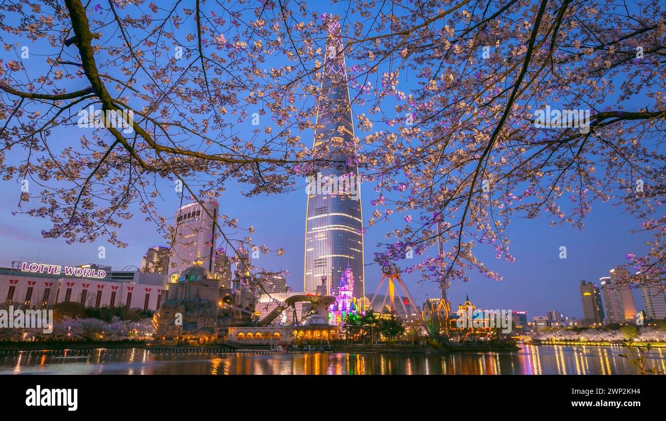 Seoul south korea spring hi-res stock photography and images - Alamy