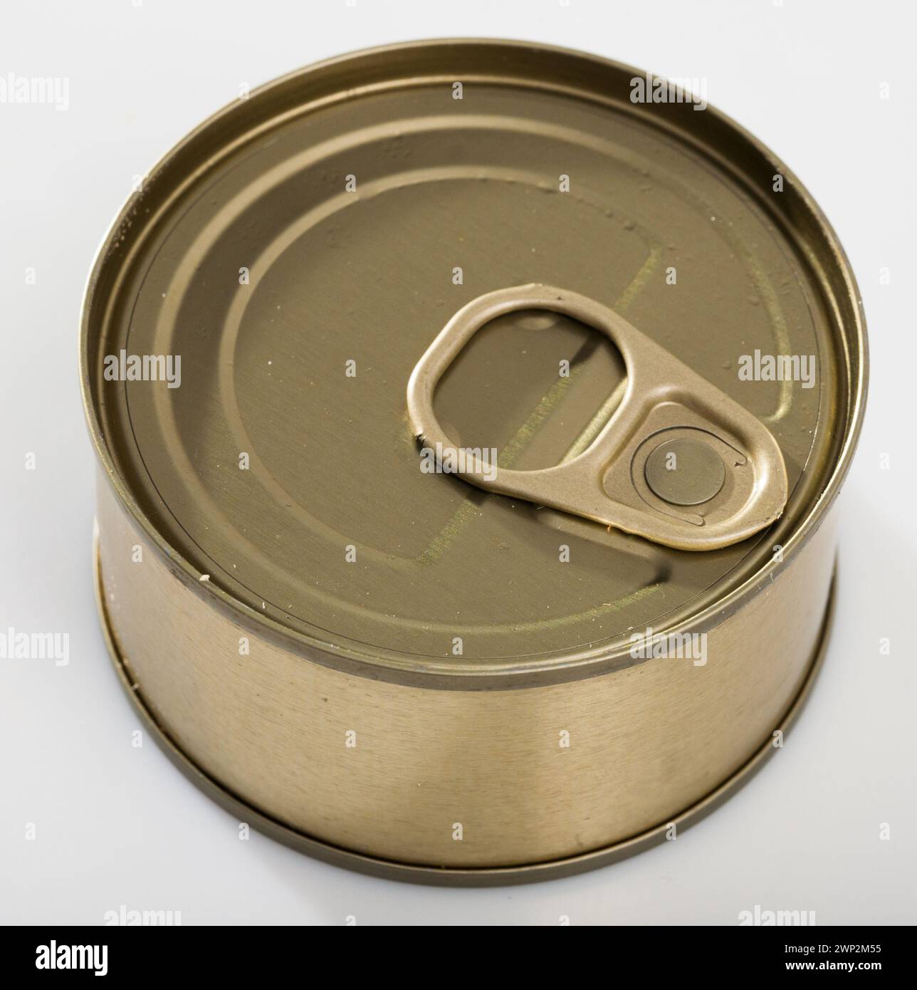 Yellow can bank recycle hi-res stock photography and images - Alamy