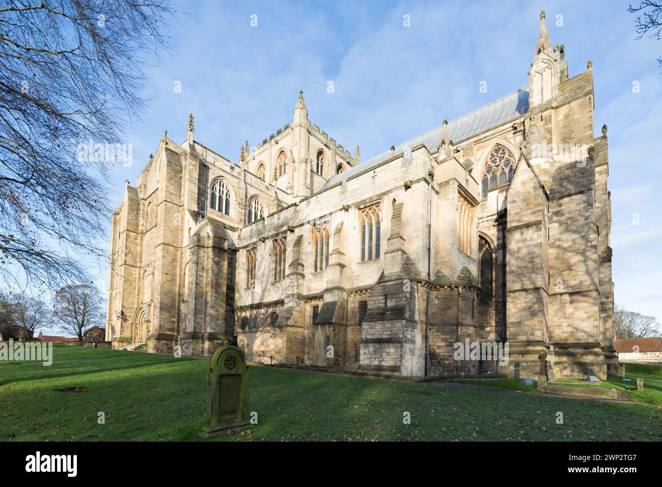 Rippon cathedral hi-res stock photography and images - Alamy
