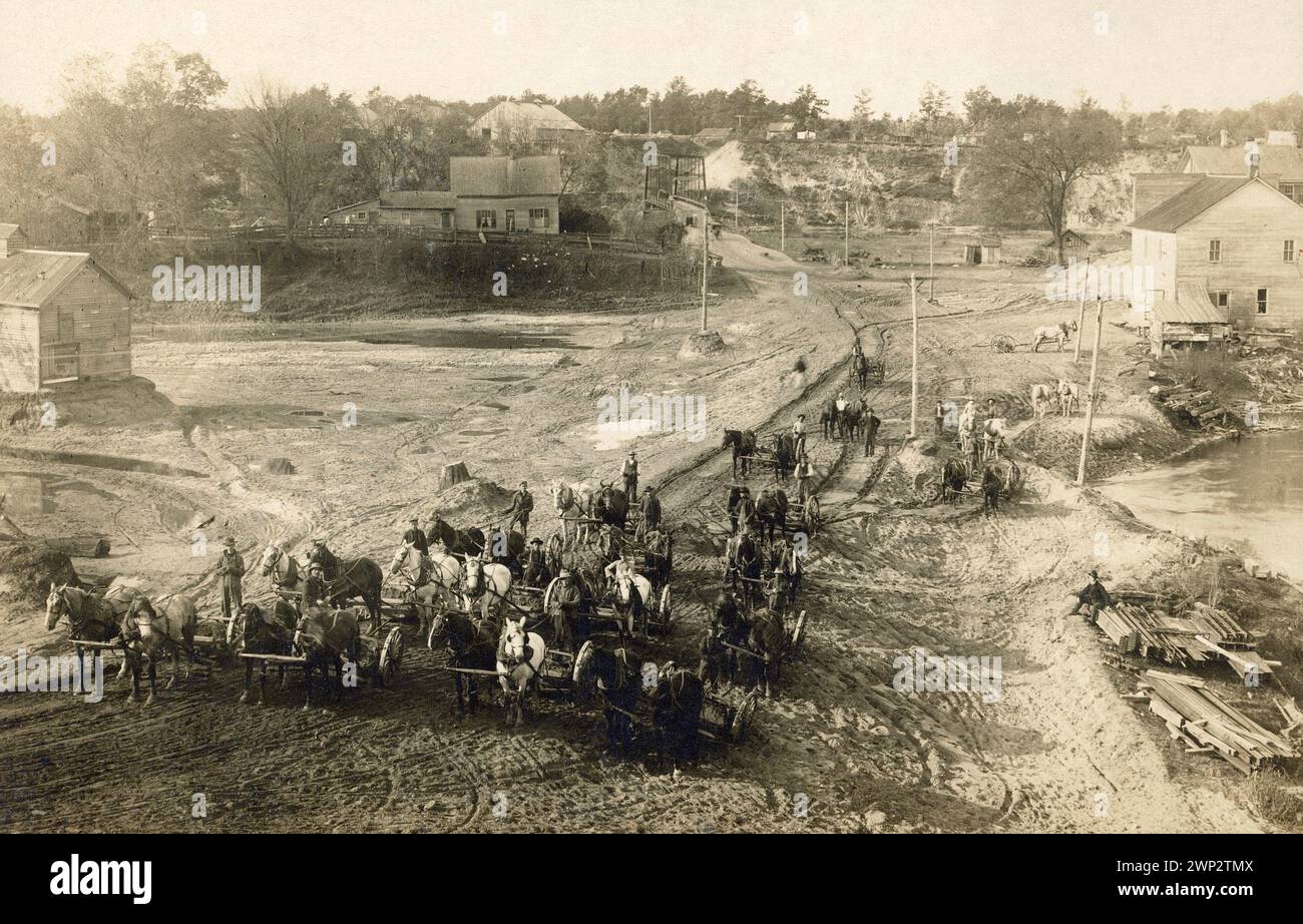 Early american construction hi-res stock photography and images - Alamy