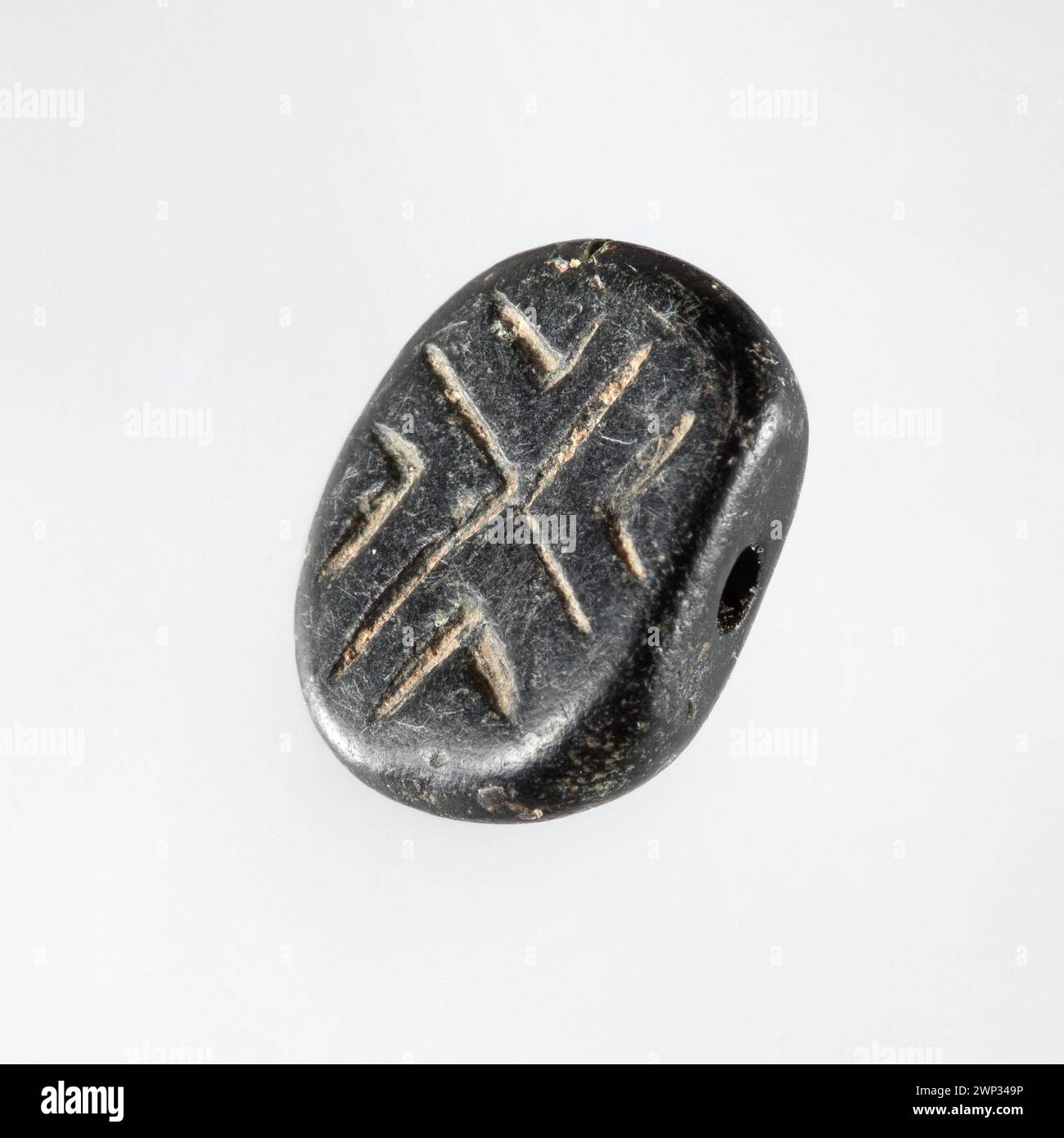 Halaf culture hi-res stock photography and images - Alamy