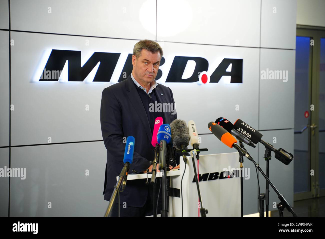 Luftverteidigungssysteme hi-res stock photography and images - Alamy