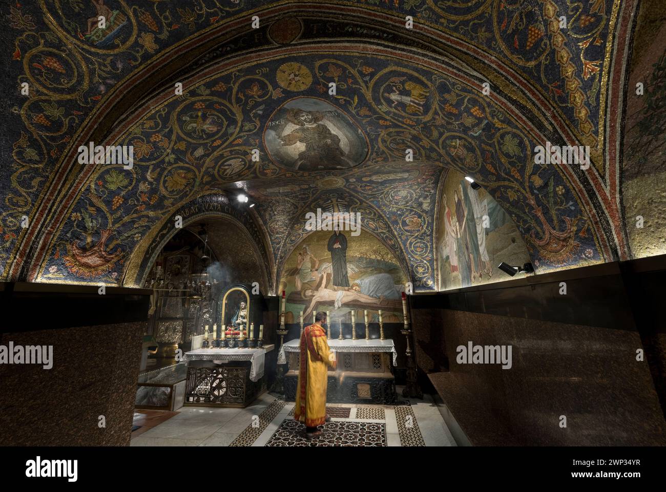 Calvary, Golgotha, Church of the Holy Sepulchre, Jerusalem, Israel ...
