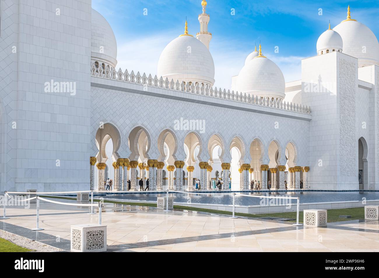 Detail of Sheikh Zayed Grand Mosque on the blue sky background. Sheikh ...
