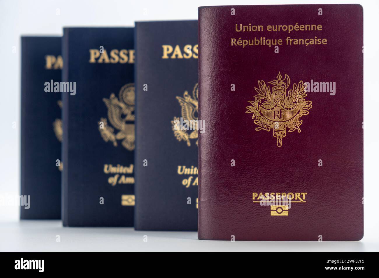 3 United States and 1 France passport transparent background Stock ...
