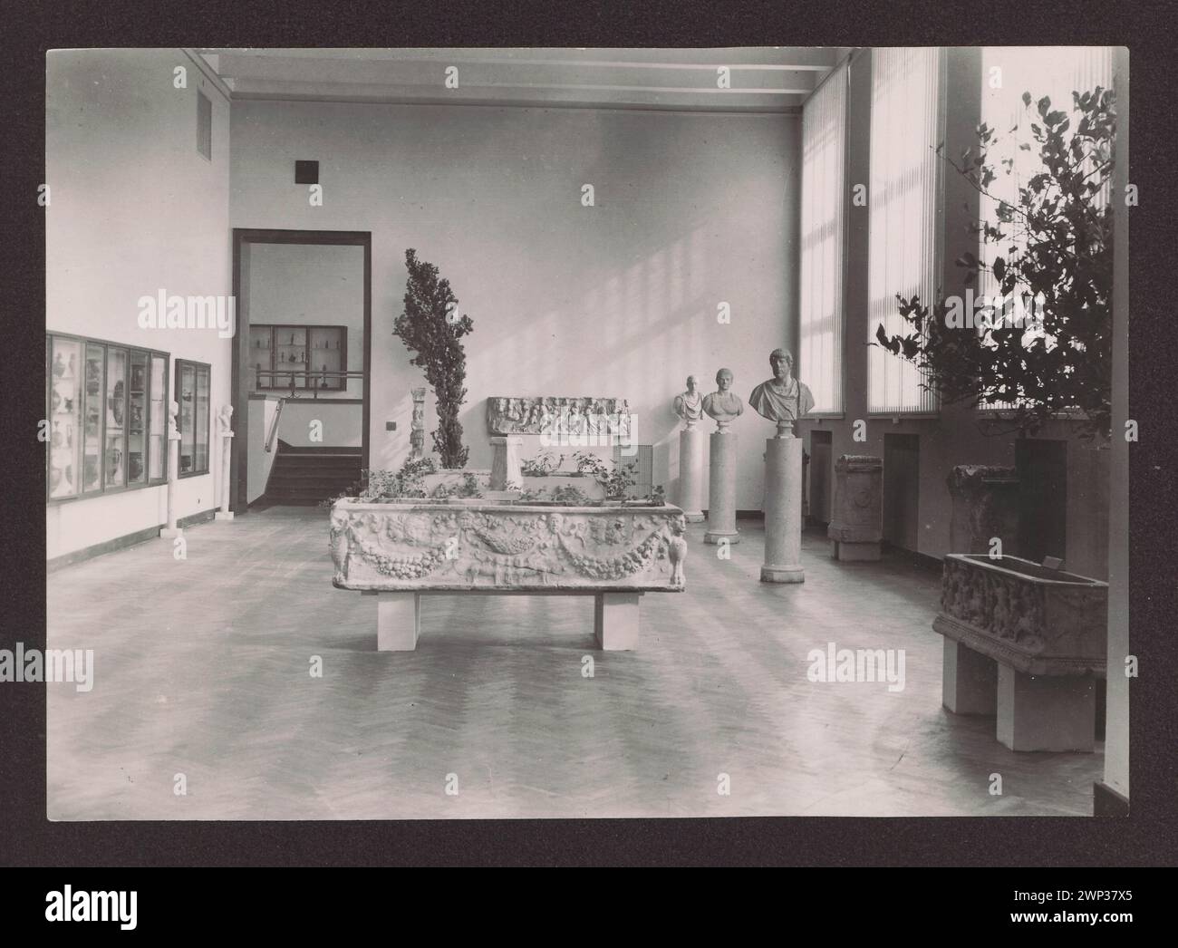 Roman art display in Room 1a of the Old Art Gallery, National Museum in ...