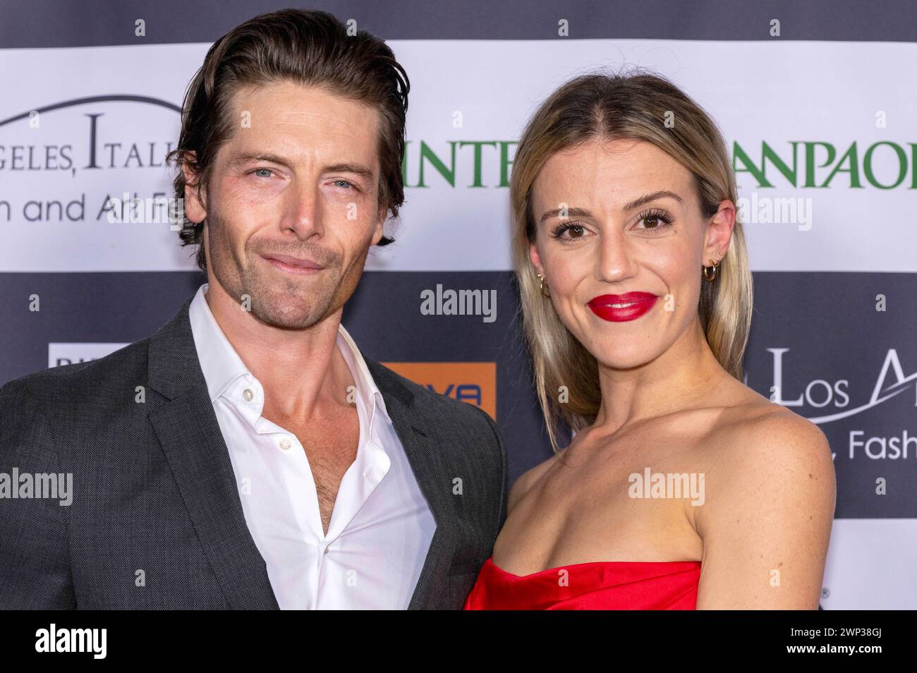 Mike Markoff und Katherine Cozumel bei der Eröffnung vom 19. Los Angeles, Italia - Film, Fashion ...