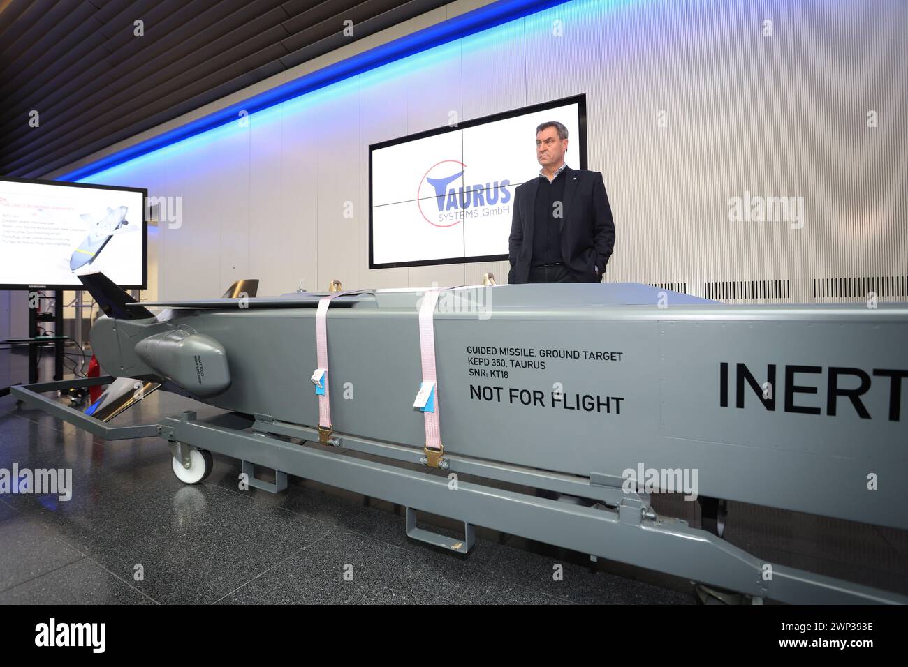 Guided missile ground target kepd350 hi-res stock photography and ...