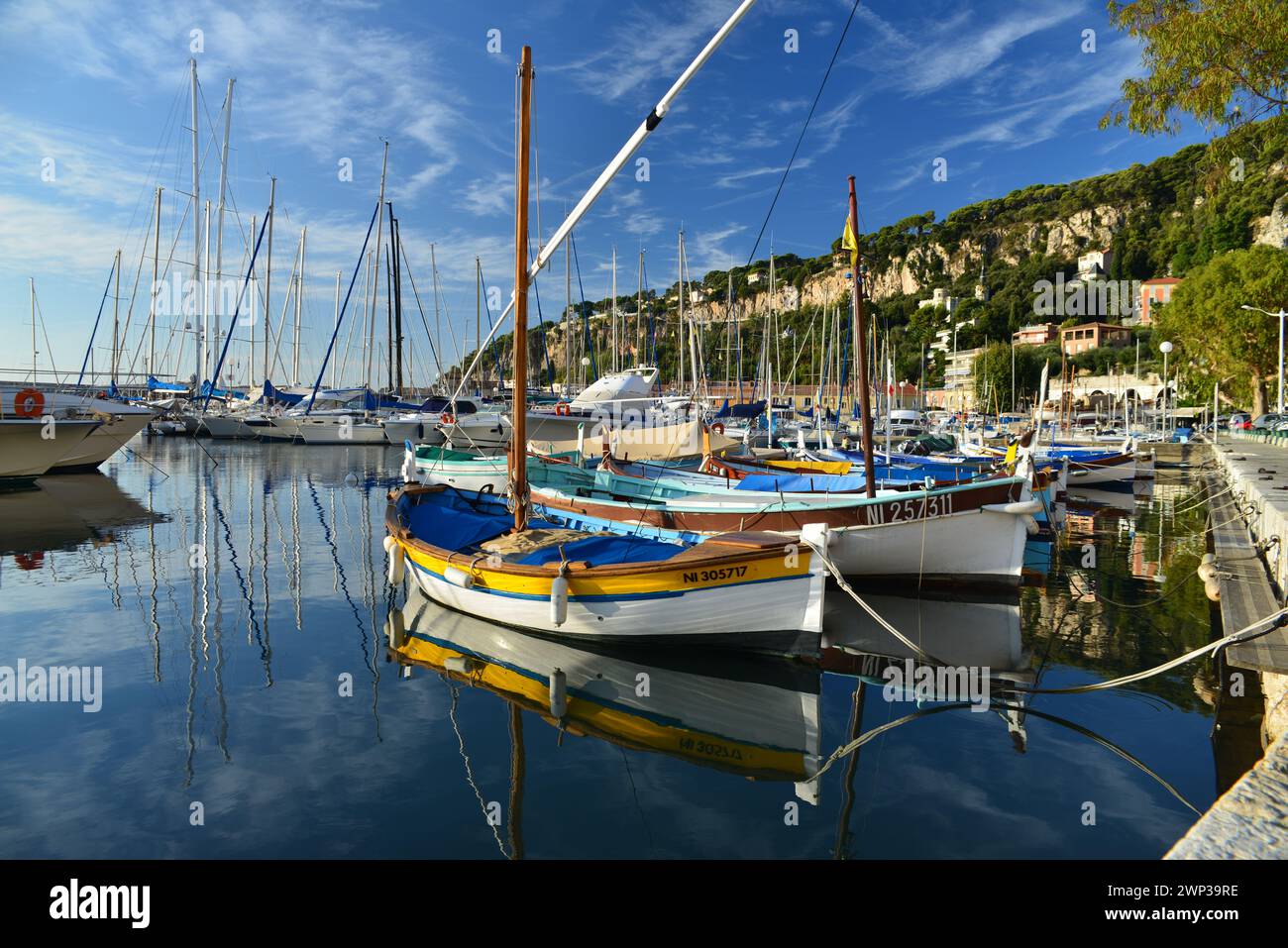Le port royal de la darse hi-res stock photography and images - Alamy