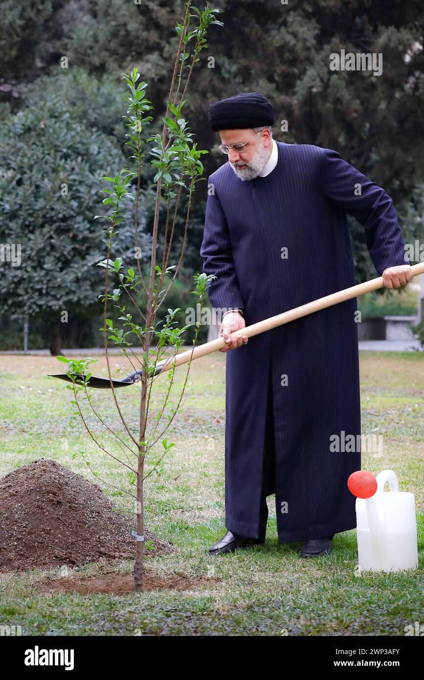 March 5, 2024, Tehran, Iran: Iranian President EBRAHIM RAISI uses a ...