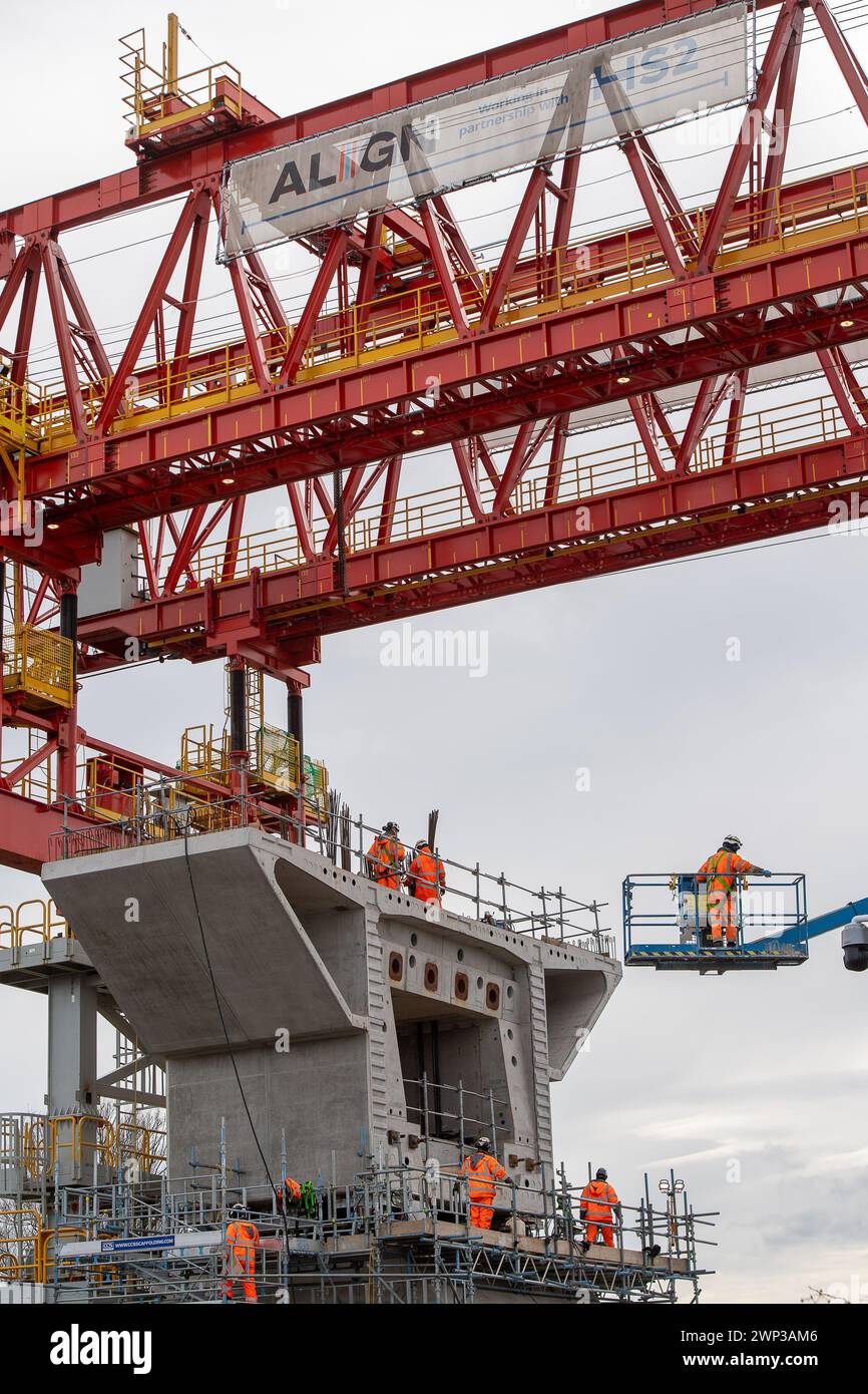 Harefield, UK. 4th March, 2024. HS2 have been carrying out urgent ...