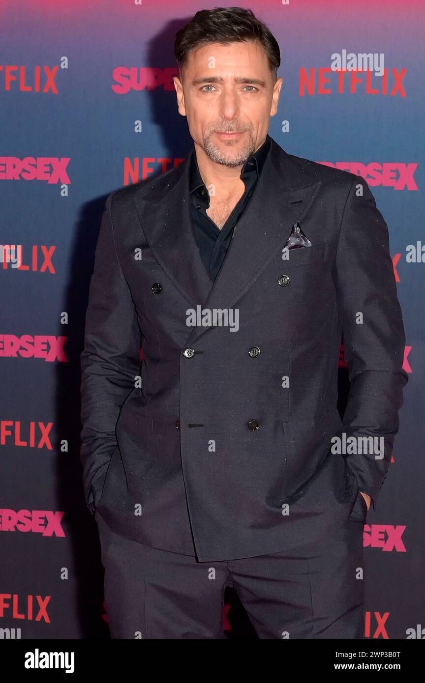 Adriano Giannini Bei Der Premiere Des Netflix Miniserie Supersex Im Salone Delle Fontane Rom