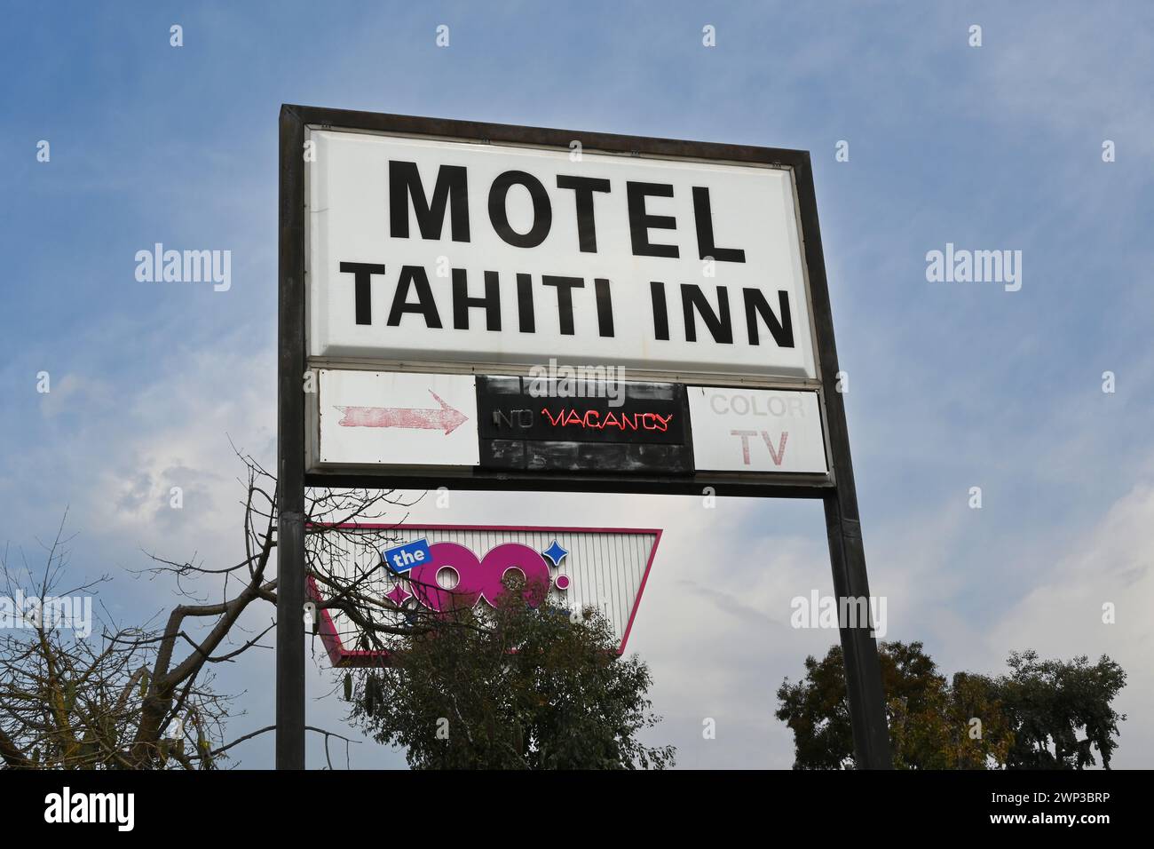 COSTA MESA, CALIFORNIA - 25 FEB 2024: Sign for the Tahiti Inn Motel at ...