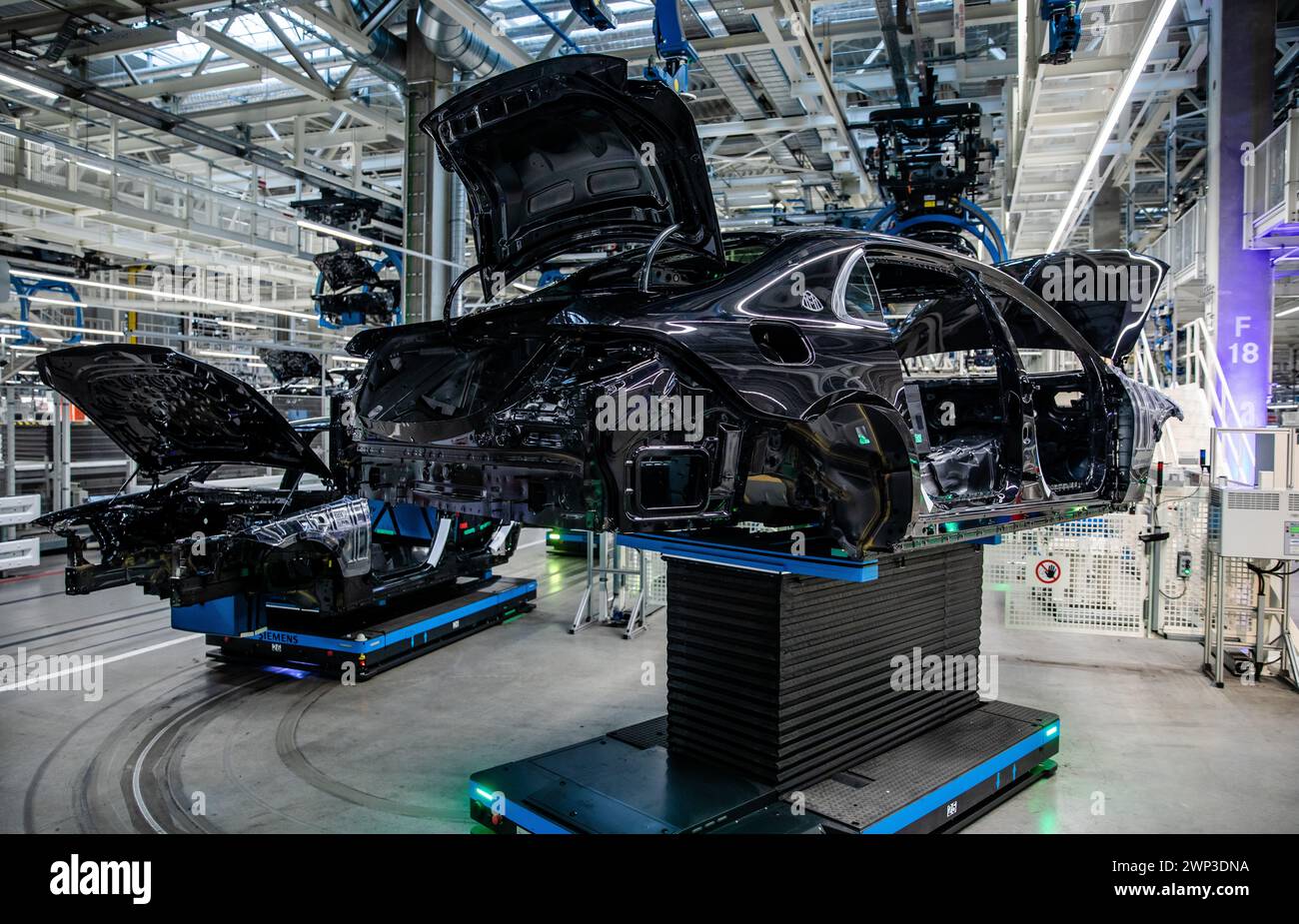 Sindelfingen, Germany. 04th Mar, 2024. Mercedes-Benz and Mercedes ...