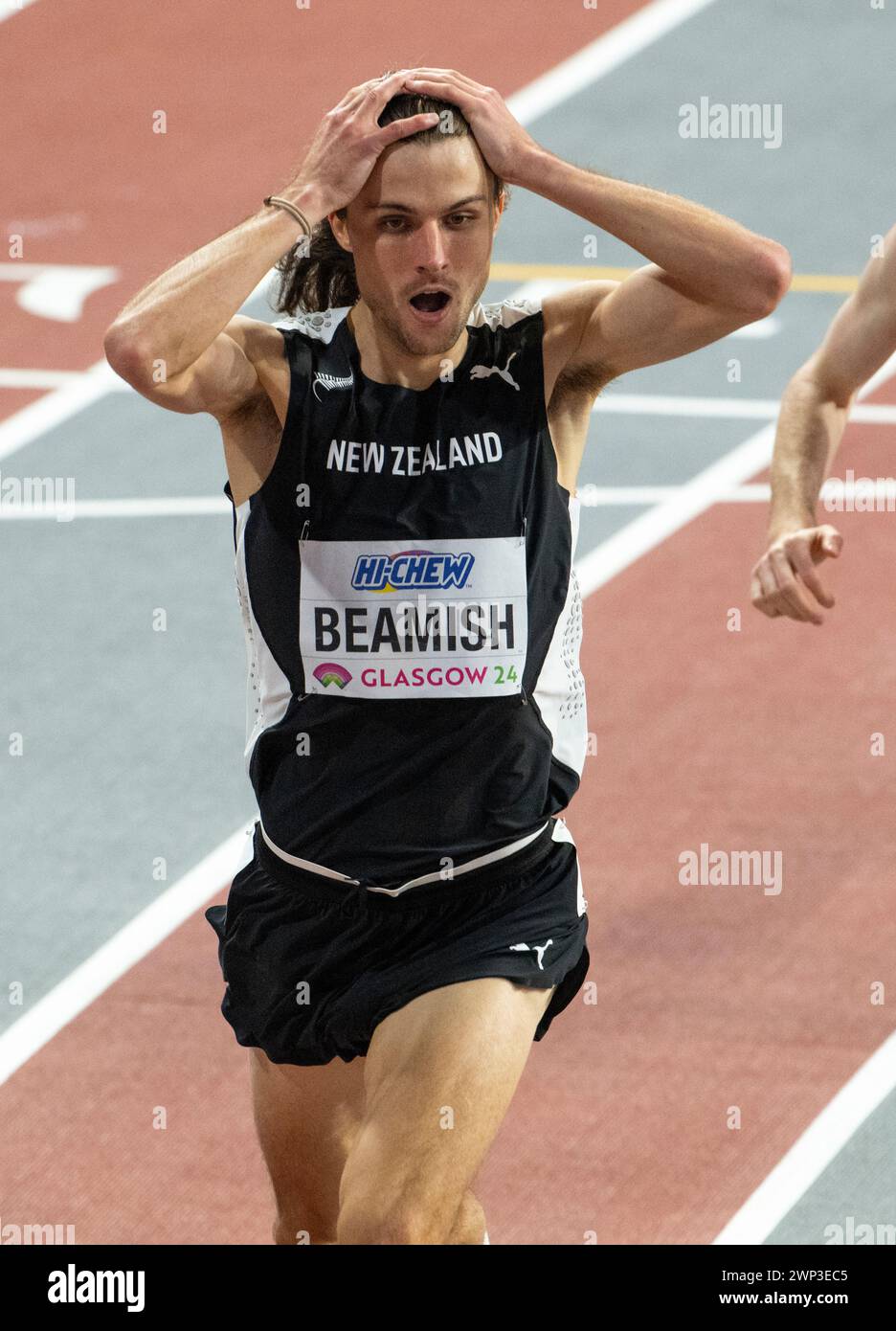 Geordie Beamish of New Zealand celebrates his win the 1500m men’s final ...