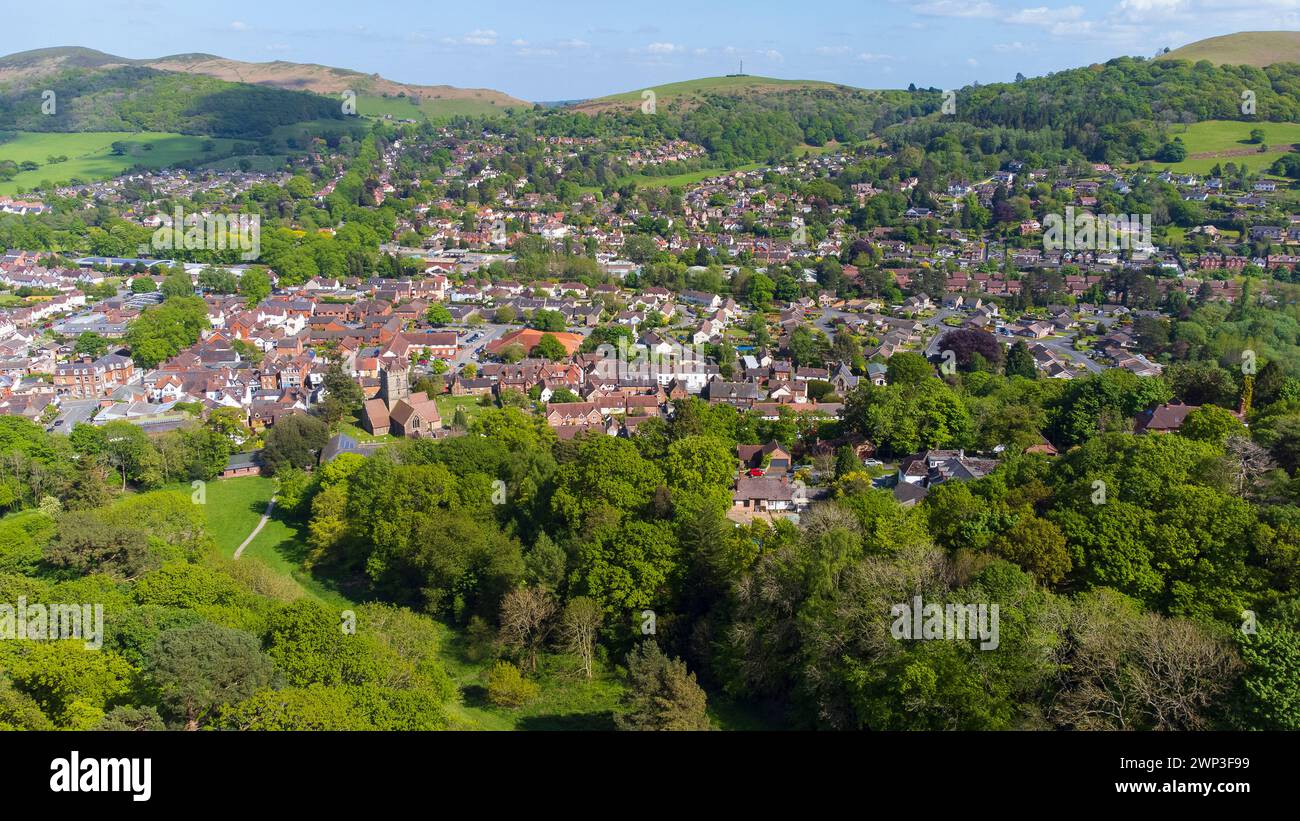 Rural britain village aerial hi-res stock photography and images - Alamy